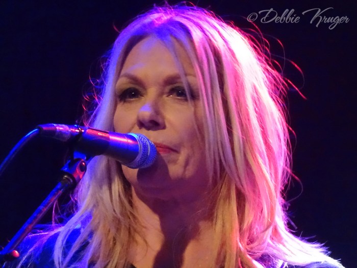 A Heart torn asunder, now on the mend | DEBBIE DOES MUSIC