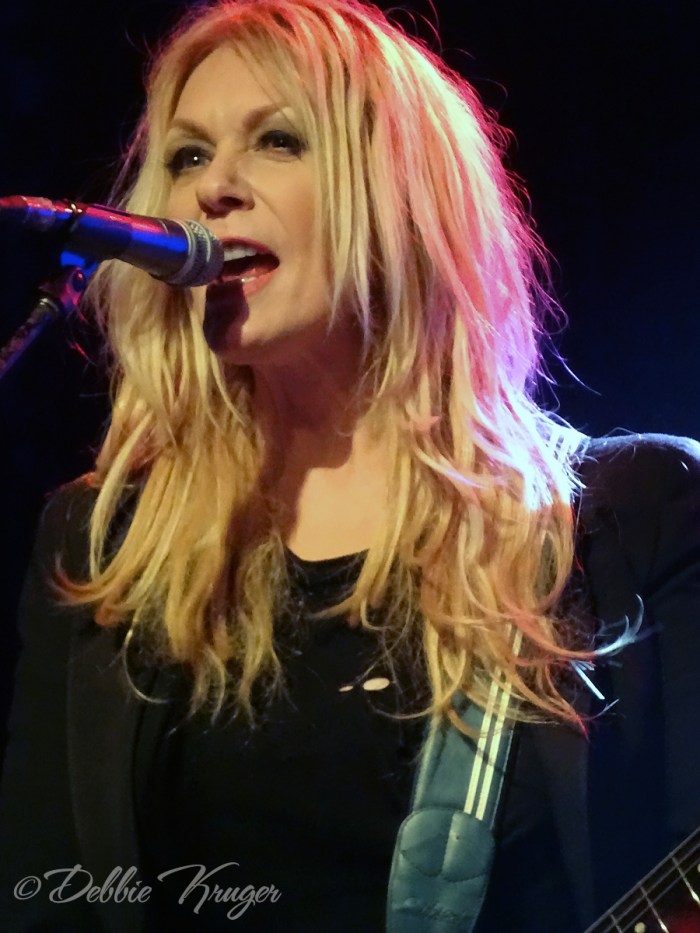 A Heart torn asunder, now on the mend | DEBBIE DOES MUSIC