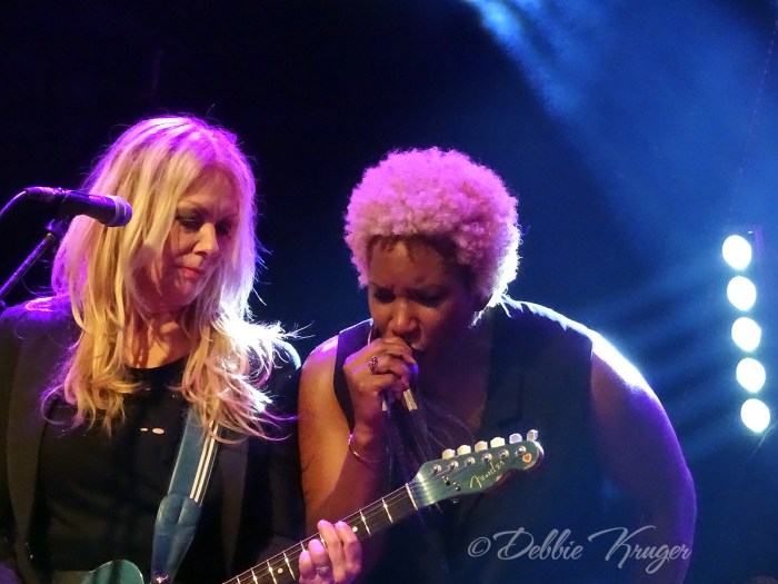 A Heart torn asunder, now on the mend | DEBBIE DOES MUSIC